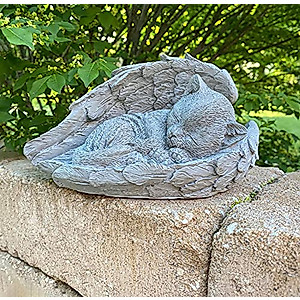 AuldHome Angel Cat Memorial Statue, Garden Resin Sleeping Cat Ornament