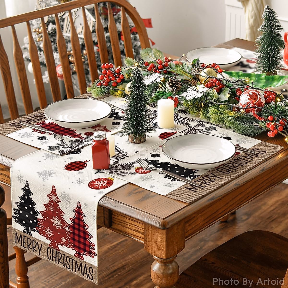 Artoid Mode Red Pine Trees Balls Merry Christmas Placemats Set of 4, 12x18 Inch Winter Xmas Table Mats for Party Kitchen Dining Decoration