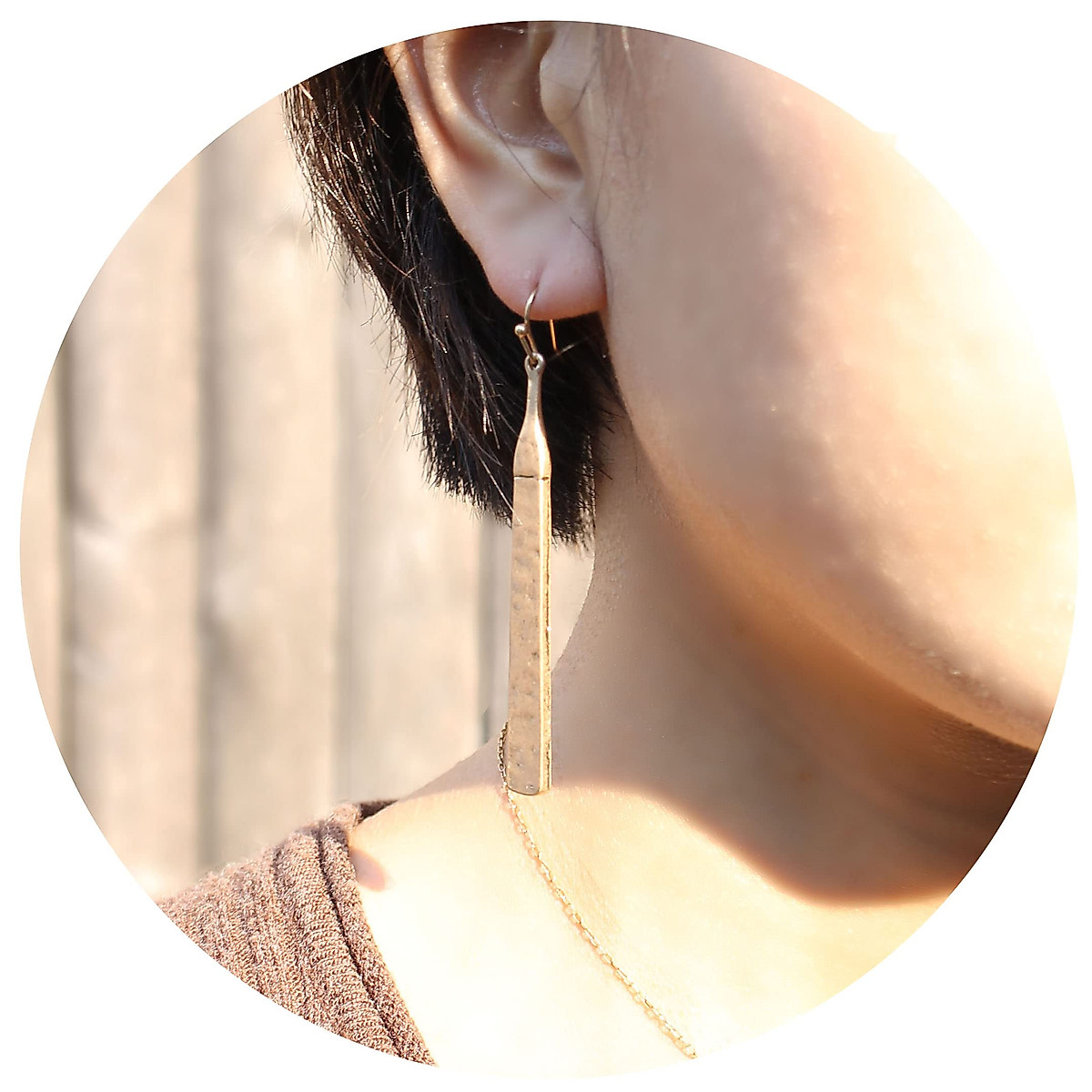 POMINA Gold Long Vertical Linear Bar Dangle Drop Earrings Hammered Gold Geometric Link Dangling Fashion Earrings for Women