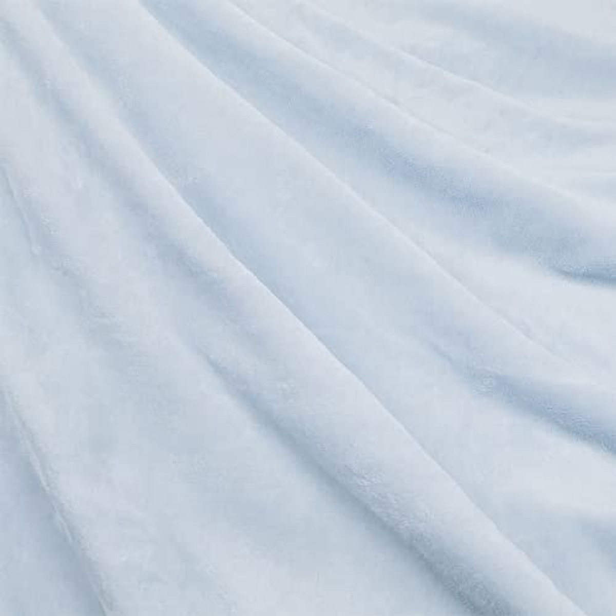 PAVILIA Plush Sherpa Fleece Throw Blanket Light Blue | Soft, Warm, Fuzzy Baby Blue Throw for Couch Sofa | Solid Reversible Cozy Microfiber Fluffy Blanket, 50x60