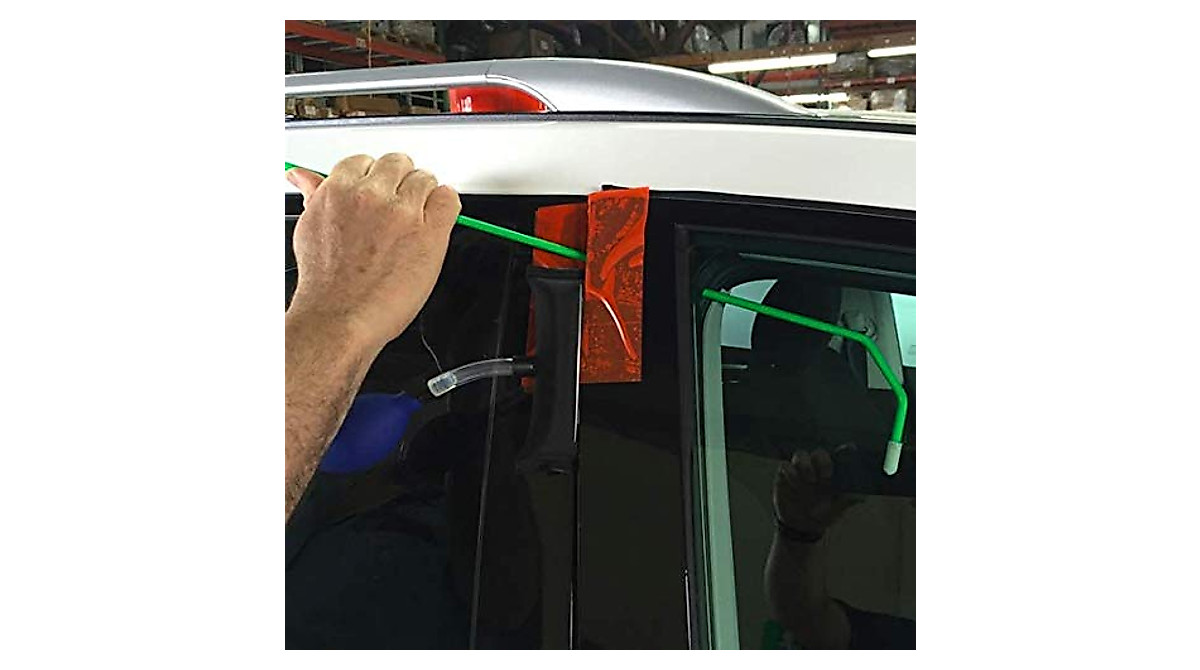 Access Tool AETDG Damage Guard Protects Vehicle Interior Safely