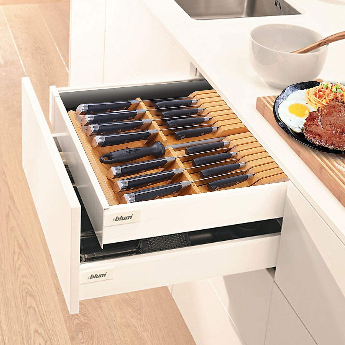 Utoplike In-drawer Knife Block Bamboo Kitchen 16 Knifes Drawer Organizer and Flatware Expandable Cutlery Organizer Tray Set