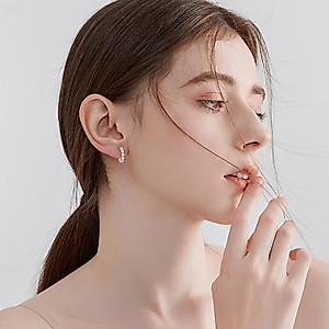 KINGWHYTE Daisy Hoop Earrings 925 Sterling Silver Lucky Flower Earrings Small Daisy Flower Huggie Earrings Jewelry Christmas Birthday Gifts for Women 15mm