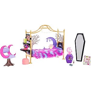 Monster High Playset, Clawdeen Wolf Bedroom with Doll House Furniture & Toy Accessories Like Spooky Decor & Snacks, Sticker Sheet