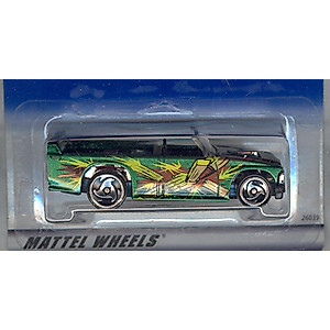 Hot Wheels 2000 036 kung fu series 4 of 4 green MINI TRUCK 1:64 Scale Die-cast Collectible Car