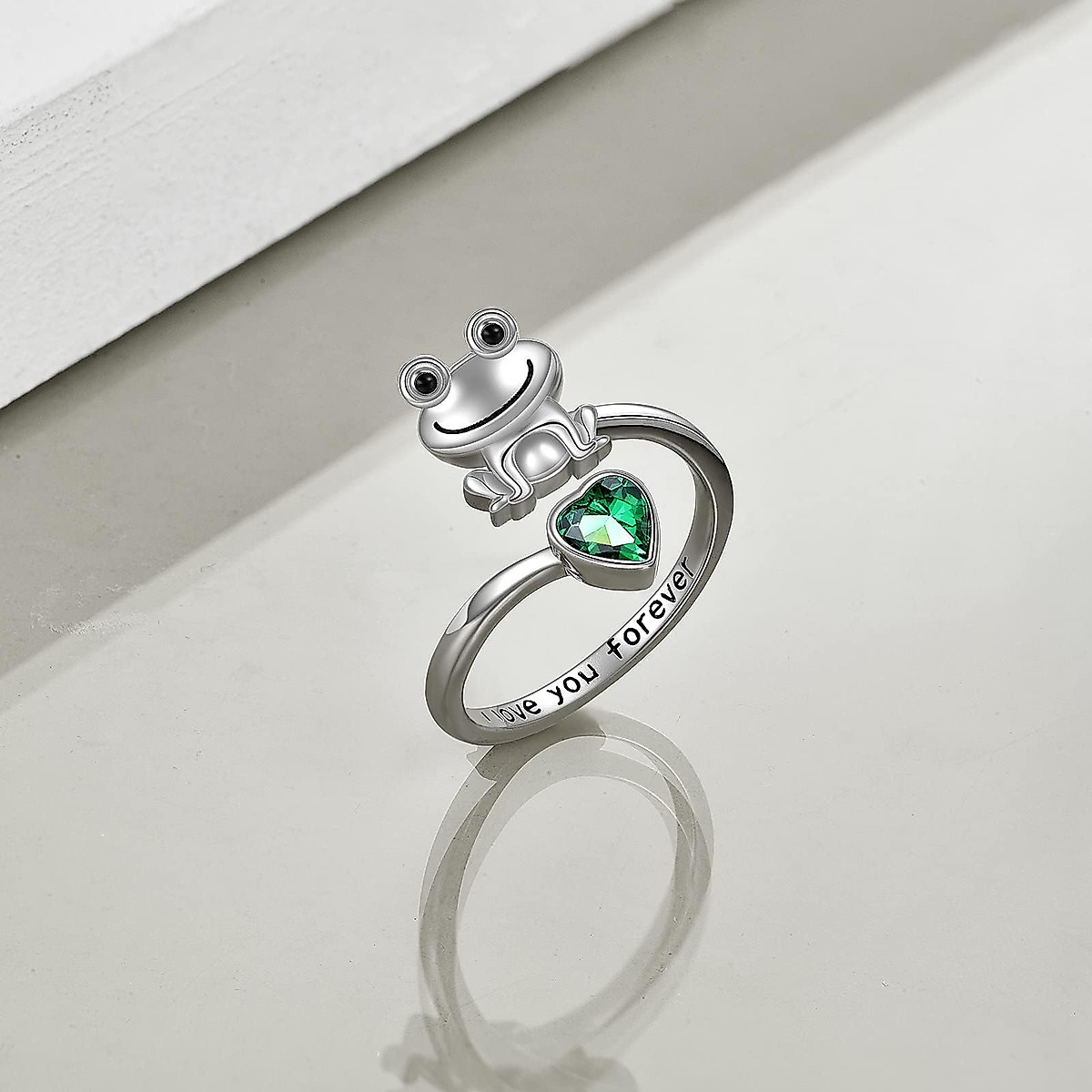 POPLYKE Frog Rings for Women Sterling Silver Frog Hold Green Heart CZ Rings Frog Jewelry (green)