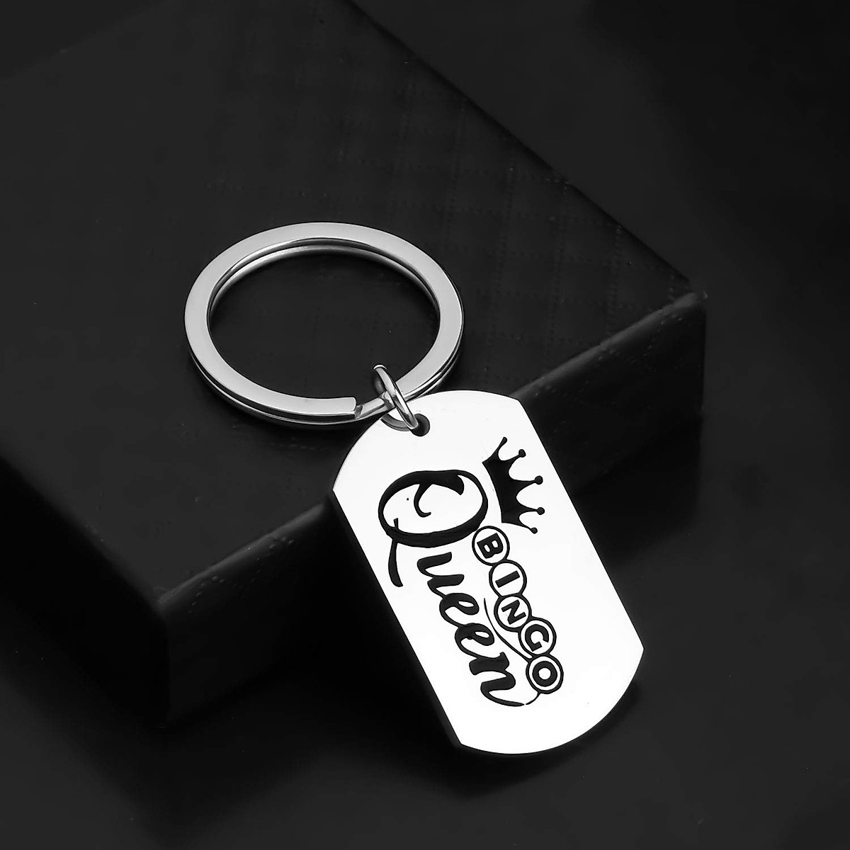 Gzrlyf Bingo Keychain Bingo Queen Bingo King Bingo Lovers Gifts Funny Bingo Gifts for Bingo Players (Bingo Queen)