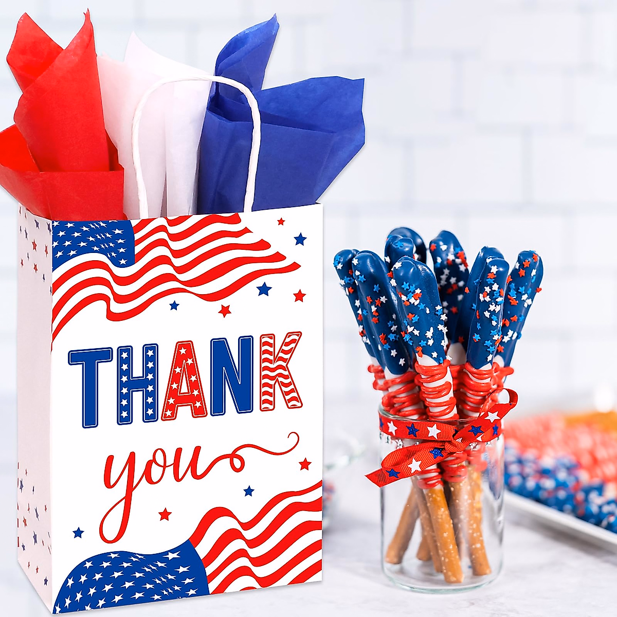 Veterans Day Gift Bags Patriotic Thank You Bags with Handles and Tissue Paper Red White Blue 4th of July Goodie Bags Paper Treat Goodie for Memorial Day Independence Day 16 Pcs