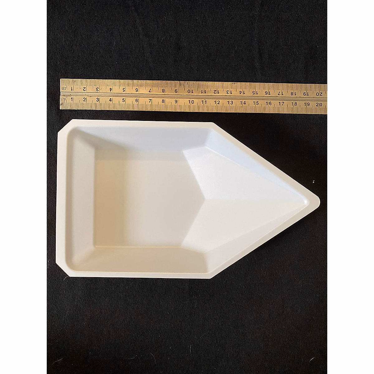 Pour Boats, W-P108-WH-50, 108mm, Large, White, Pack of 50