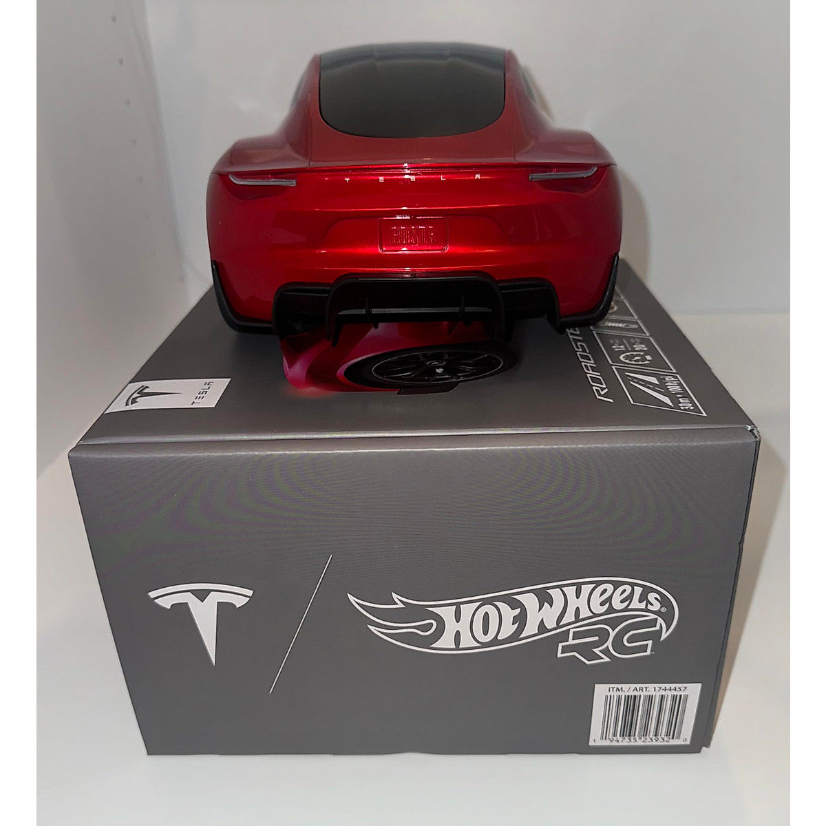 Mattel Hot Wheels red Tesla RC 2.4 GHZ