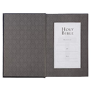 KJV Holy Bible, Pew and Worship Bible Large Print Red Letter Edition Hardcover - Ribbon Marker, King James Version, Black (KJV Pew and Worship Editions)