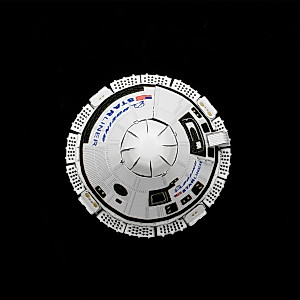 Metal Earth Boeing CST-100 Starliner 3D Metal Model Kit Bundle with Tweezers Fascinations