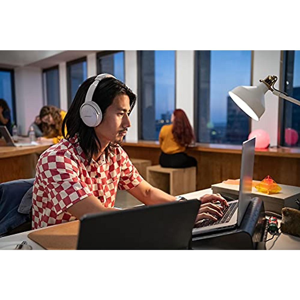 Bose QuietComfort 45 Noise Canceling Bluetooth Headphones (White Smoke)