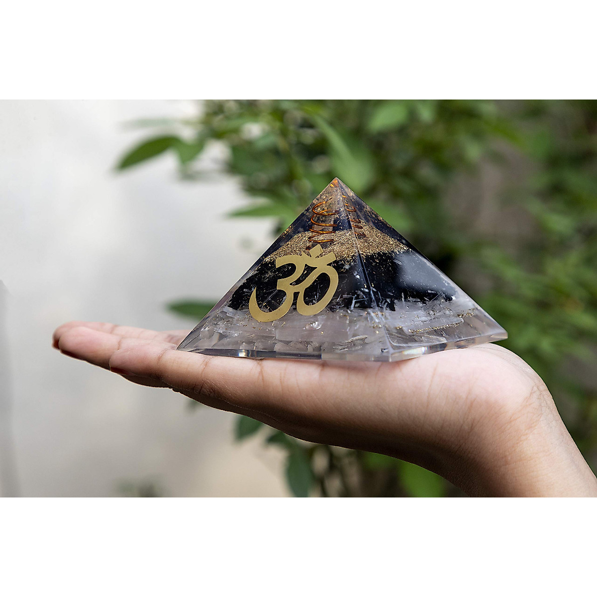Orgone Pyramid Crystal -Orgonite Crystals -Black Tourmaline & Selenite-for Protection & Positive Energy-Crystal Pyramid for- Chakra Healing Meditation &Crystal Gifts-Orgonite Pyramid