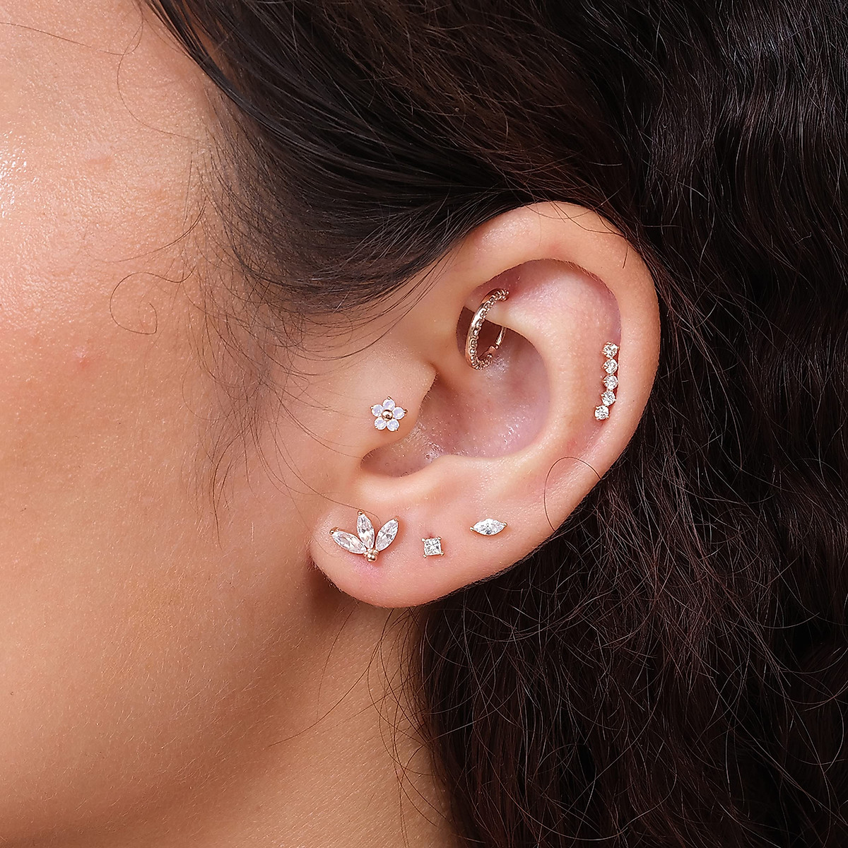 1/5 Carat Diamond Constellation Ear Crawler 14K Solid Gold Cartilage Stud Earring Helix Conch Diamond Ear Piercings Internally Threaded Flat Back (Carat 0.20ct, G-H, Clarity SI1-SI2) - Sold Separately