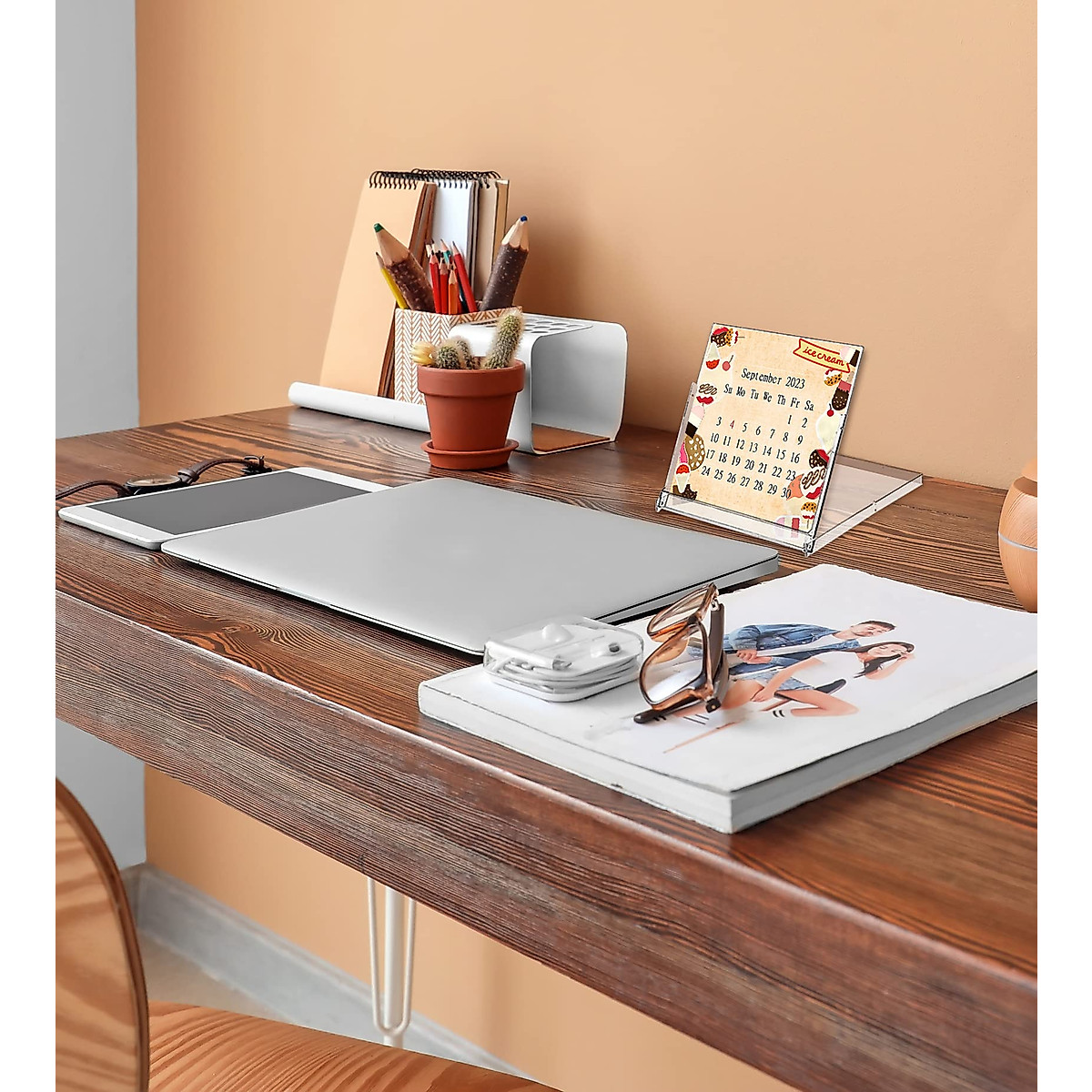 2023-2024 CD-Style Desk Calendar 16 Months Calendar/Planner / (Edition #025)