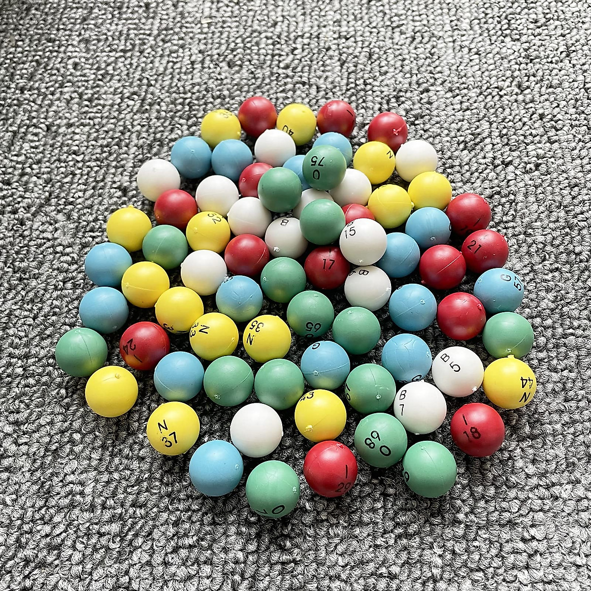 JUNWRROW 3/5 inch Multicolored Plastic Replacement Bingo Balls,75 Count, Perfect for Bingo Nights, Raffles, and More,Lost Bingo Ball Replacements