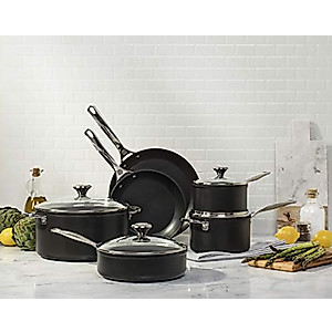 Le Creuset Toughened Nonstick PRO Cookware Set, 10 pc.
