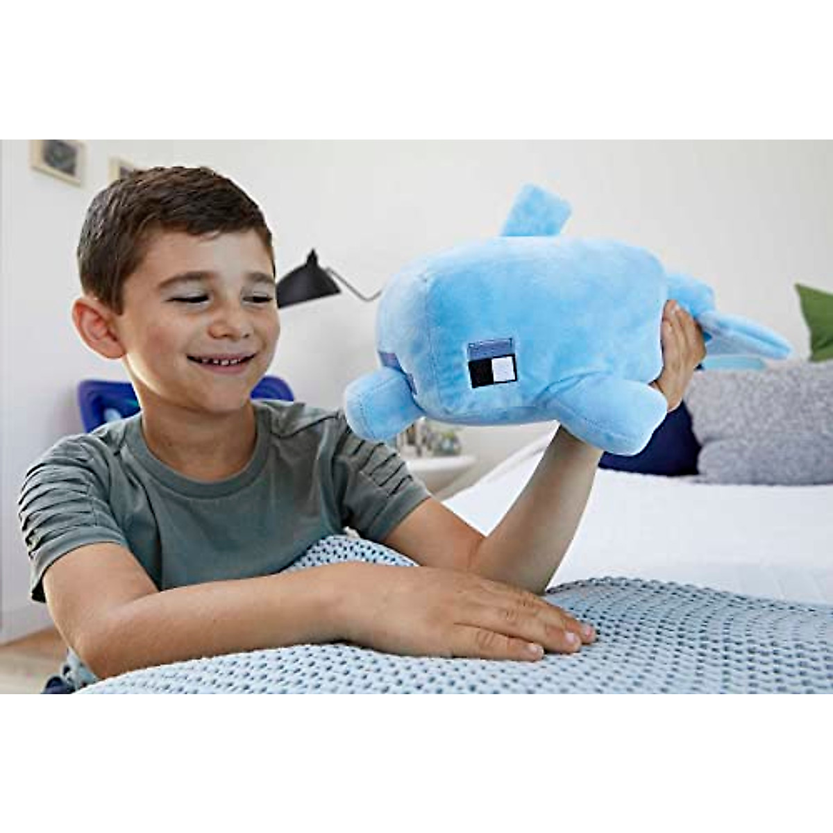 Mattel Minecraft Basic Plush Dolphin Soft Doll, Video Game-Inspired Collectible Toy for Kids & Fans Ages 3 Years Old & Up