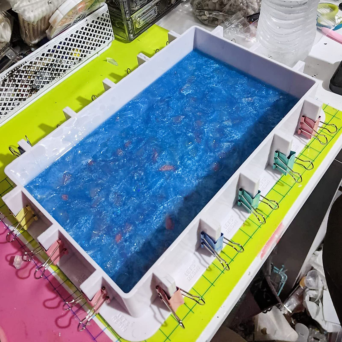 Adjustable Mold Housing for Silicone Molds Making, Mold Master for Mold Making,Plastic Housing Frame, Silicone Mold Making Kit for DIY Silicone Rubber Mold Resin Mold Candle Molds Soap Molds (1Set)