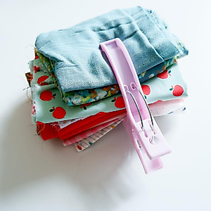 Madam Sew Jumbo Quilting Clamps | 6 Extra Large Clips for Sewing, Binding and Crafting Projects | 5 inch Wide Opening Keeps Fabric in Place