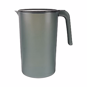 Cabilock 2500ML Plastic Pitcher Iced Tea Pitcher with Lid and Handle Hot Cold Water Carafe Water Pitcher Jug for Juices Beverage Camping Picnics (Black)