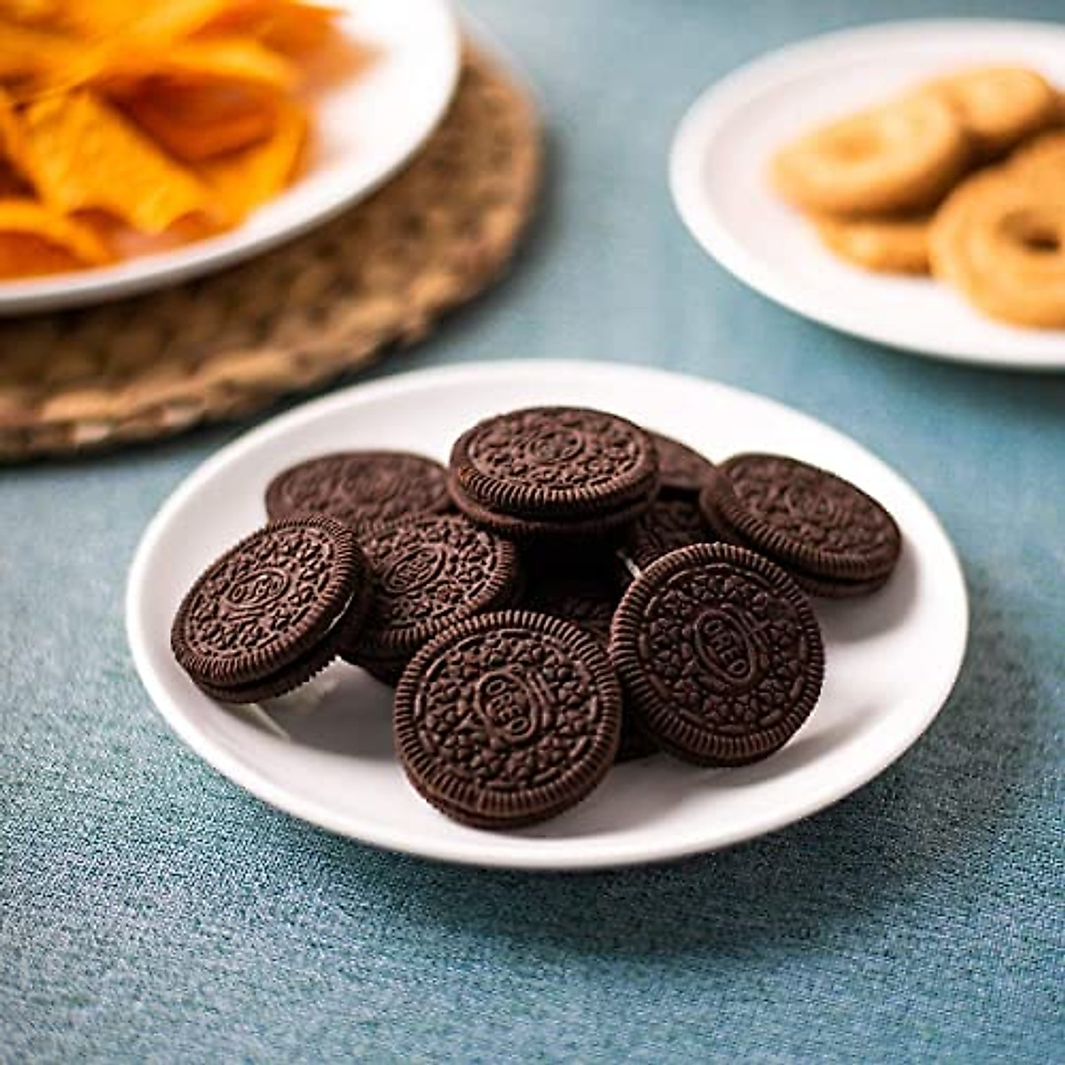 DELLING Ceramic Appetizer Plates, 7 Inch White Dessert Plates/Salad Plate, Small Dinner Plates for Snacks, Side Dishes, Round Serving Plates Set of 6, Microwave & Dishwasher Safe