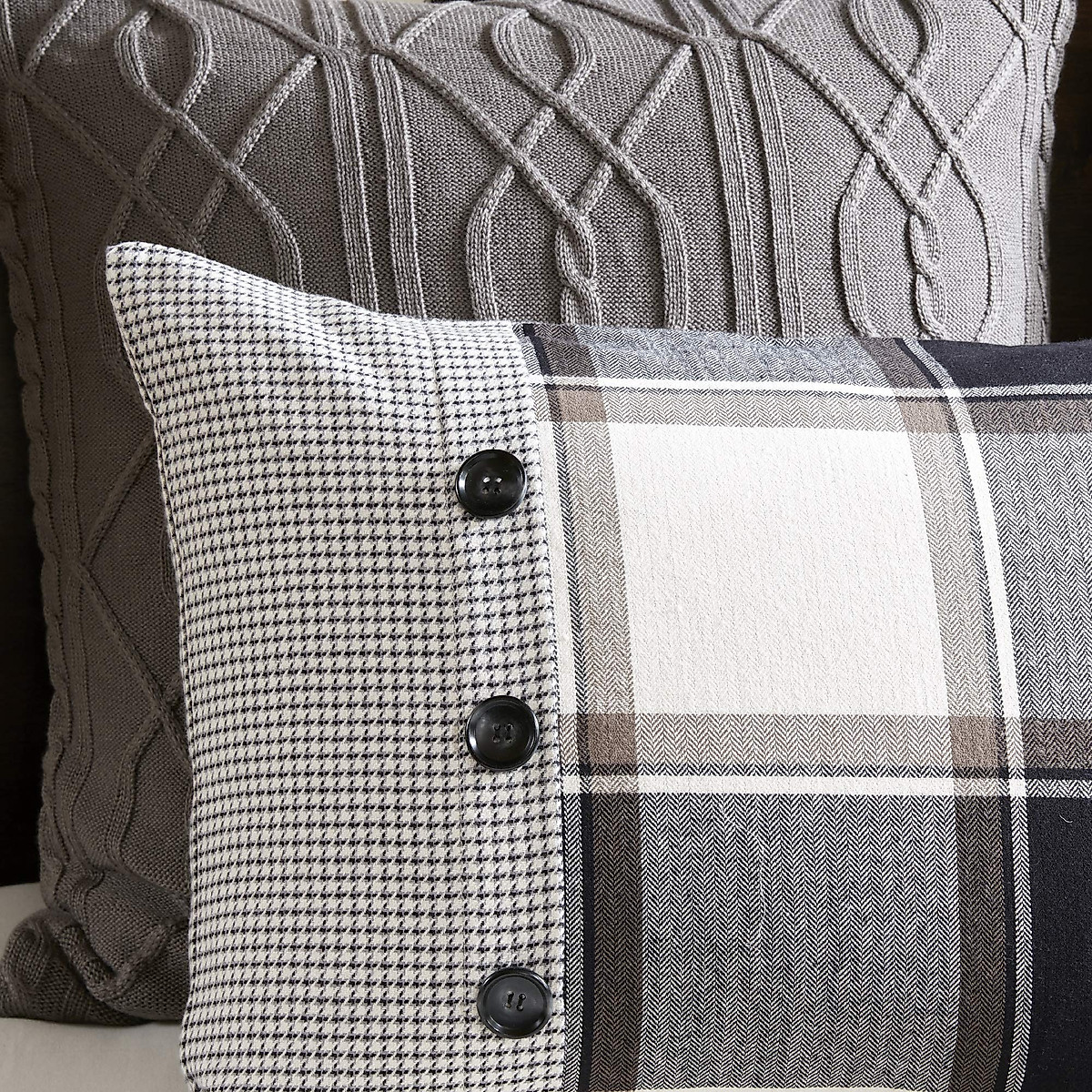 Madison Park SIGNATURE Cozy Comforter Set - All Season Bedding Combo Filled Insert and Removable Duvet Cover, Shams, Decorative Pillows, Plaid Brown/Black Queen (92 in x 96 in) 9 Piece