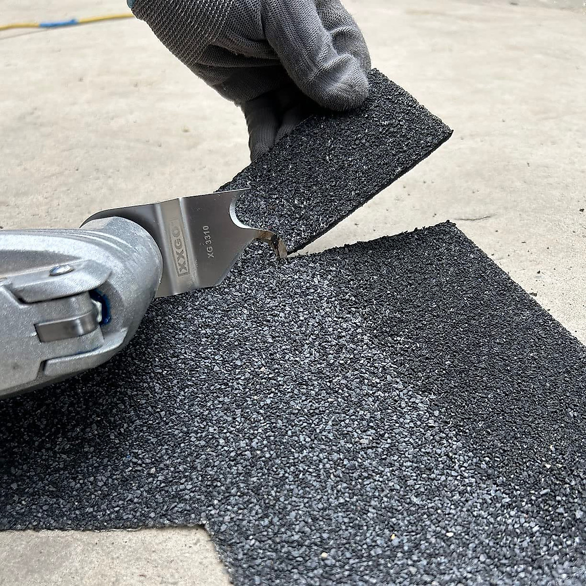 XXGO 3 Pcs Multi Tool Saw Blades Oscillating Multi Tool Knife Blade for Cutting Roofing Asphalt Shingles PVC Floor Carpet Cardboard Fit Milwukee Rockwell Bosch Dremel Ryobi Ridgid XG3310