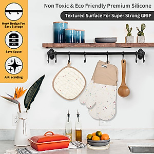 Dorkuova Oven Glove Cute,Cooking Mittens,Oven Mittens for Kitchen,Oven Gloves for Kitchen,Non-Slip Grip,Washable Silicone Oven Mitts Heat Resistant 500°F, Cooking Baking(Cream