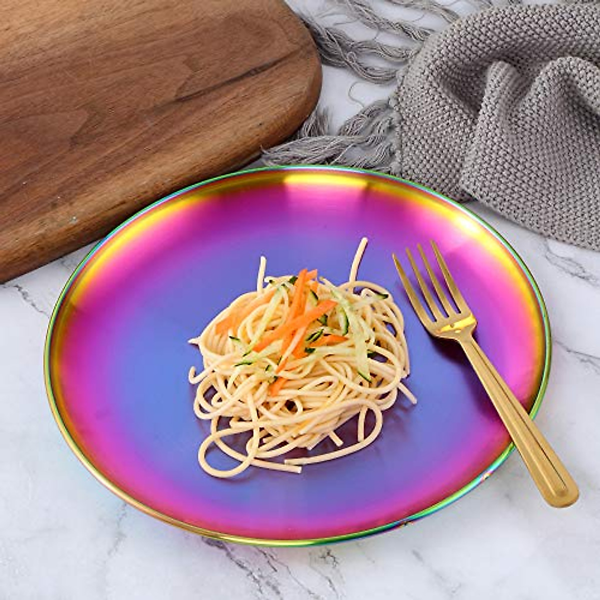 BISDARUN 4-Piece Stainless Steel Dinner Plates Dessert Salad Plates Set Indian, Mingcheng 9.1 Inch Colorful Metal Platter for Camping, Unbreakable and Reusable Dishwasher Safe (Rainbow)