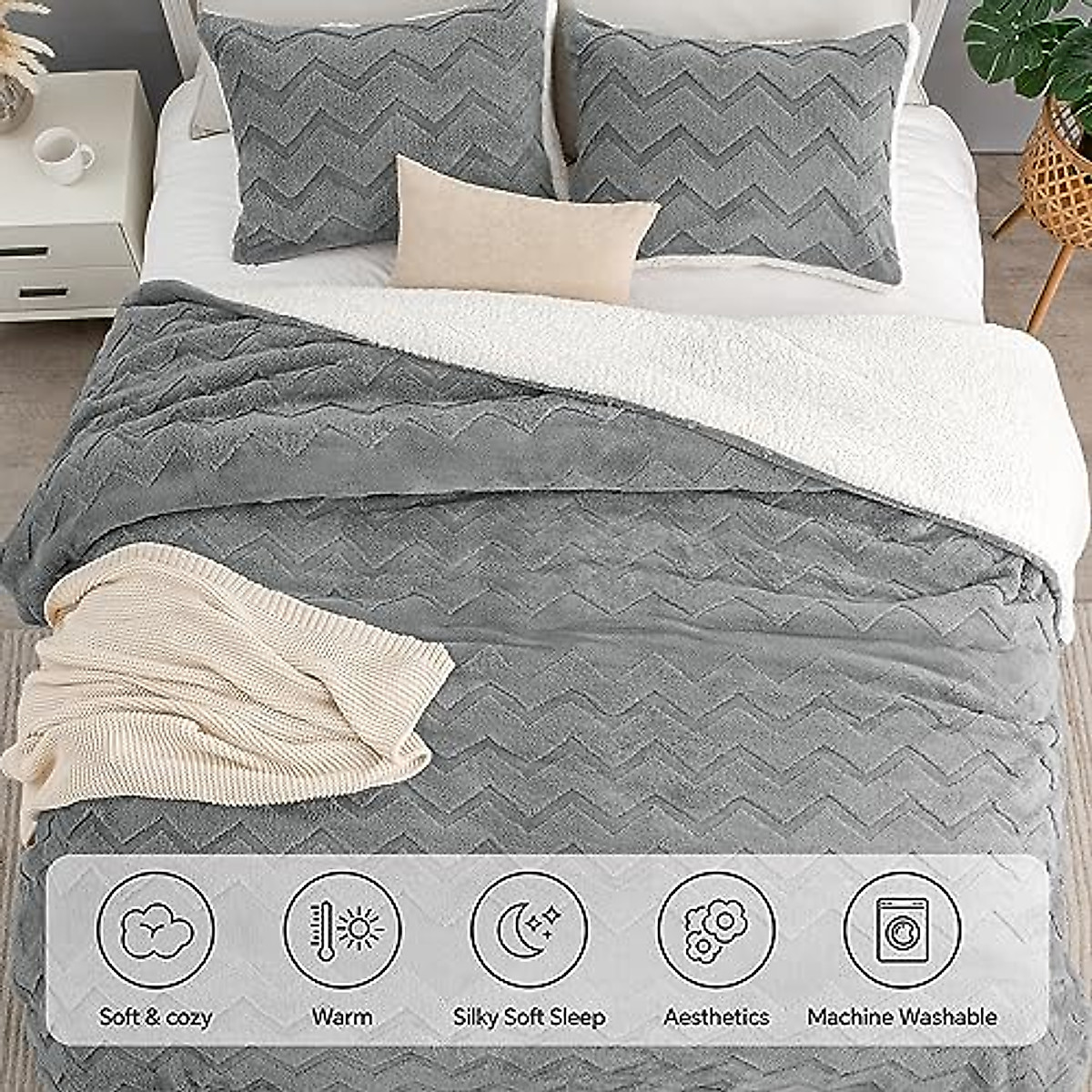 BEDELITE Fluffy King Size Comforter Set - Super Soft Sherpa Grey Comforter for King Size Bed, Luxury Warm Bedding Set for Winter, Fuzzy Bed Set 3 pieces (1 Comforter, 2 Pillowcases)