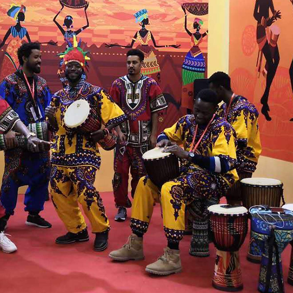 Djembe Drum, AKLOT African Drum Hand-Carved 9.5'' x 20'' Mahogany Goatskin Drumhead for Adults Beginners (Red)