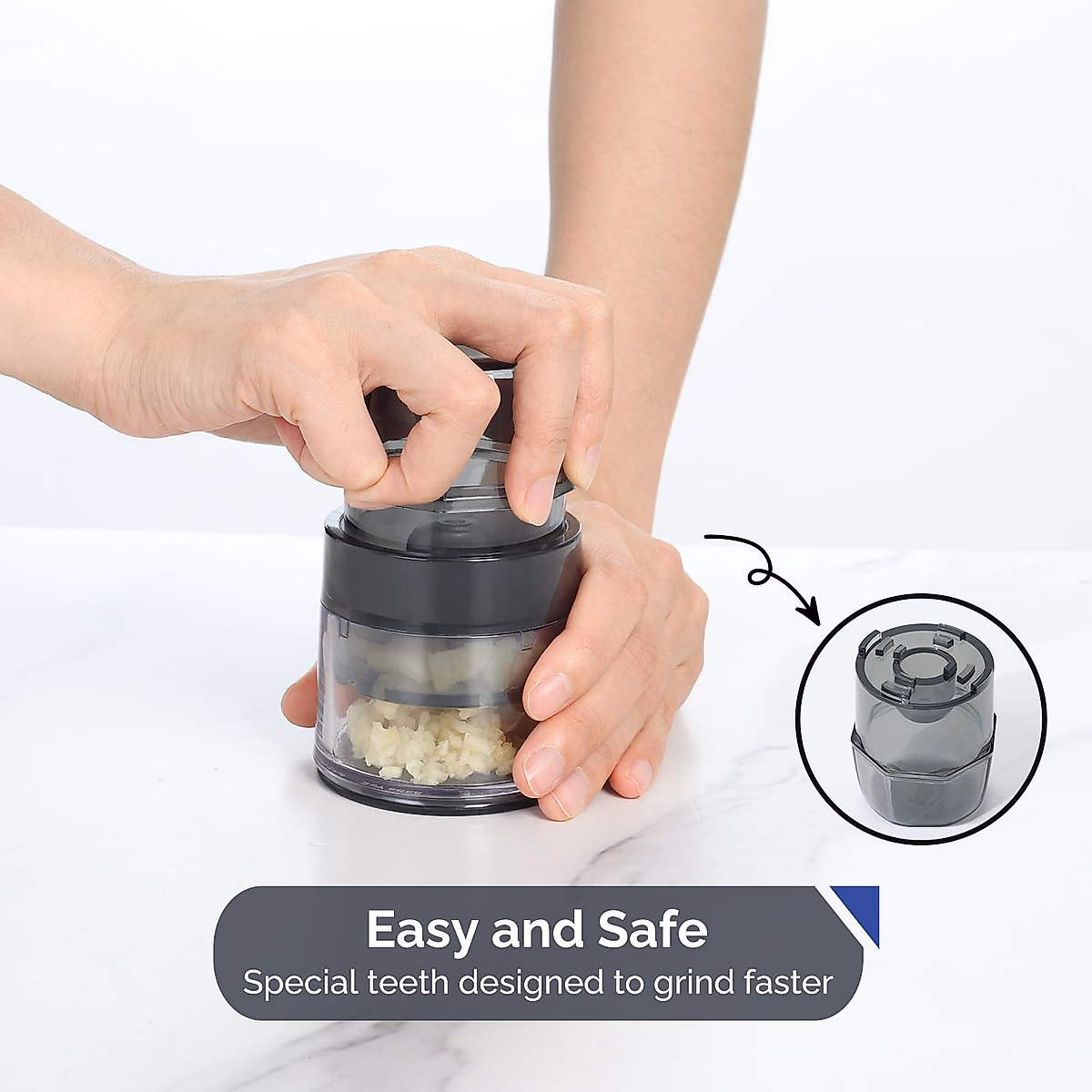 Garlic Press Grinder, UHIYEE BPA-Free Garlic Crusher Mincer, Garlic Press Tool Dishwasher Safe, Easy-Clean, Ideal Kitchen Gifts