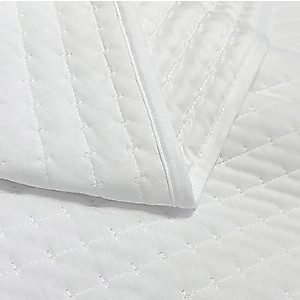 SHALALA NEW YORK Reversible Quilt Set - 2 Quilted Pillow Shams and a Soft Cotton Jersey Coverlet-Lightweight and Breathable - Machine Washable (Stripe White, King)