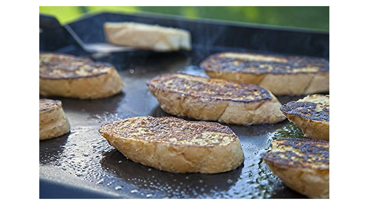 Camp Chef Flat Top Grill 900 - Outdoor Griddle Excellence