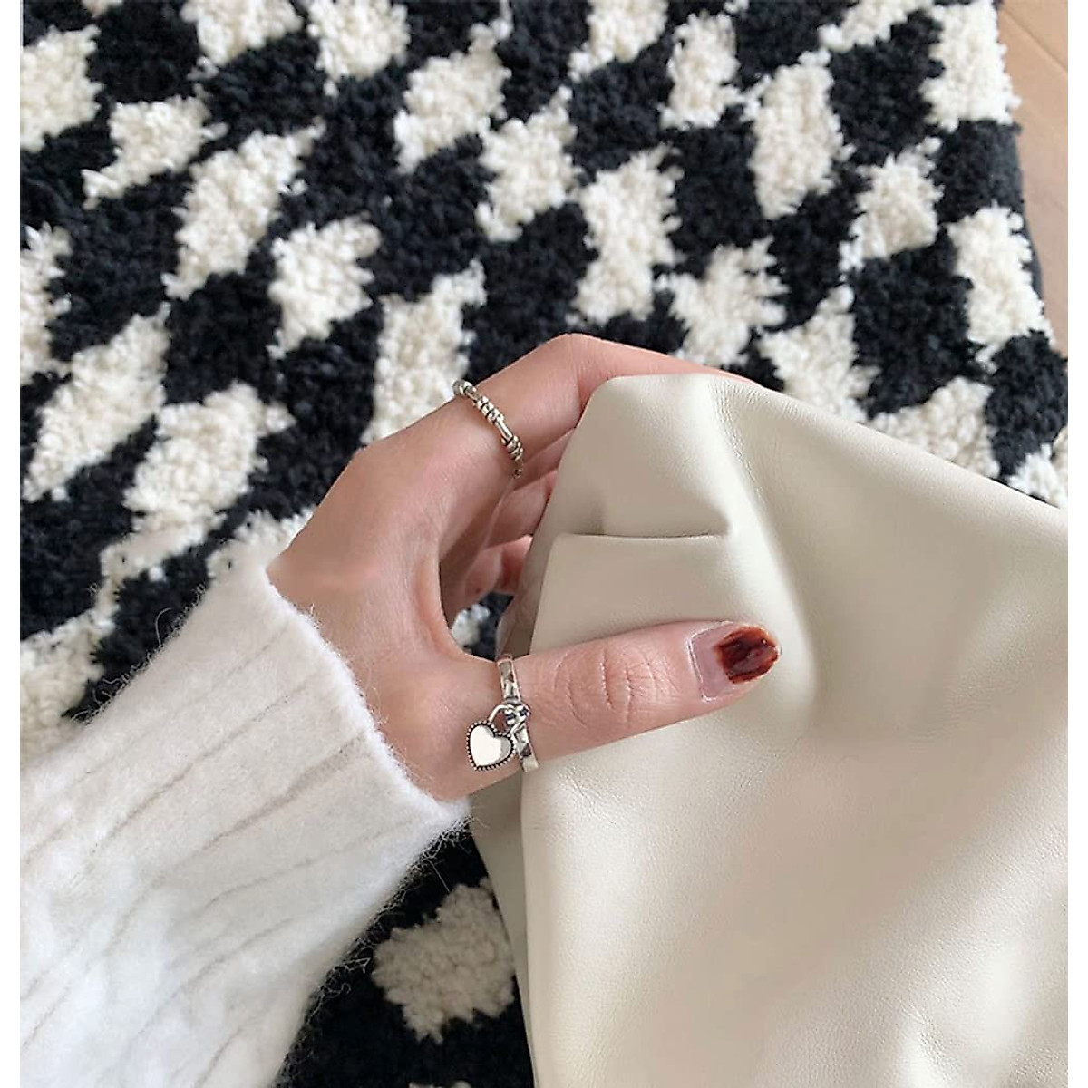 Vintage Dangle Heart Sterling Silver 925 Open Statement Rings for Women Girls Adjustable Love Heart Engagement Promise Rings Wedding Finger Band Fashion Jewelry Gifts BFF