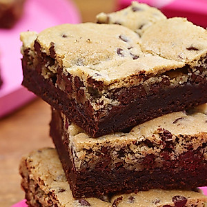 McCormick Vanilla Extract, Pure, Gluten Free, Non-GMO, Made with Madagascar Vanilla Beans, 4 fl oz