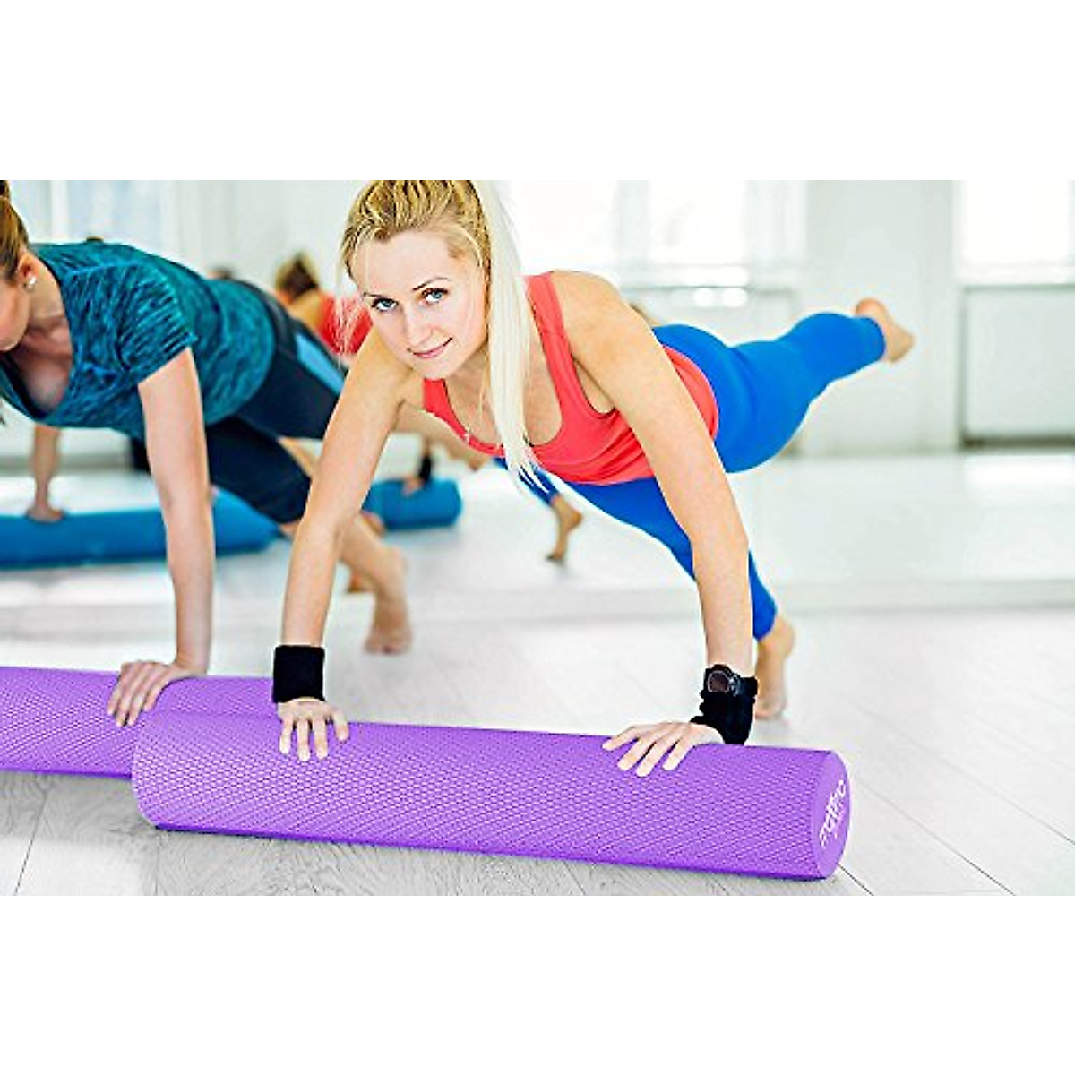 Maximo Fitness Foam Roller – Extra Long Exercise Rollers for Trigger Point Self Massage & Muscle Tension Relief - 90cm x 15cm Massager for Back, Legs, Workouts, Gym, Pilates and Yoga