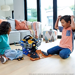 Hot Wheels Monster Trucks Arena Smashers Mega-Wrex vs. Crushzilla Takedown with 1:64 Scale Mega-Wrex Toy Truck and 6 Crushable Cars