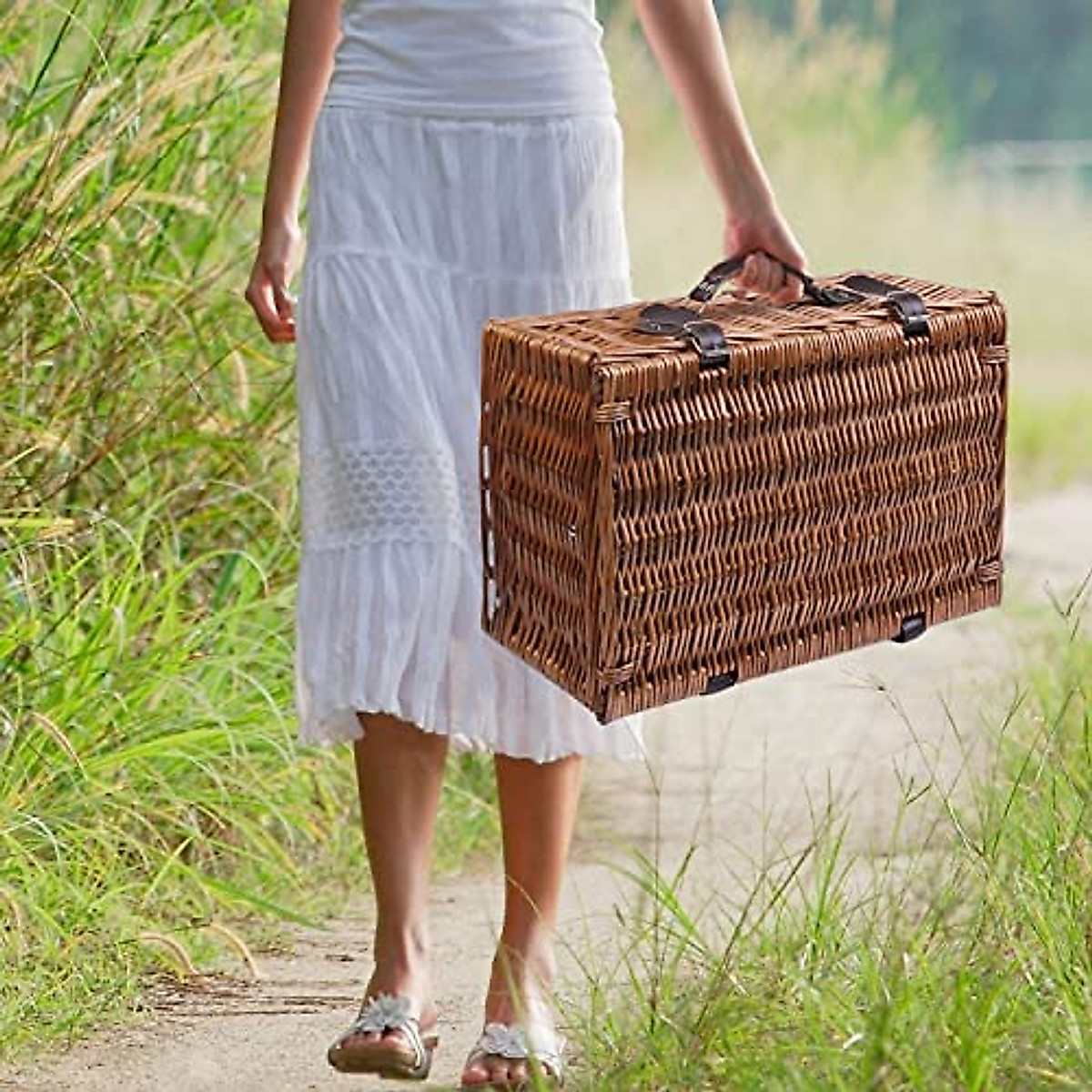 Flexzion Picnic Basket for 4 Person, Rectangular Wicker Picnic Basket Set, Insulated Picnic Case with Waterproof Lining and Blanket, Napkins, Cutlery Set, Wine Glasses, Bottle Opener and Plates