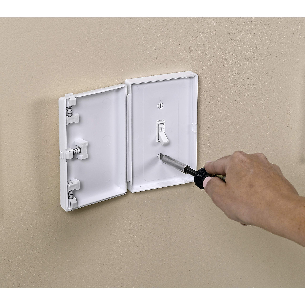 Child Be Safe, Baby Toddler Pet Resistant Electrical Safety Cover Guard for Home and Business, Made in USA, Traditional Standard Toggle Light Switch (White, Single Unit)