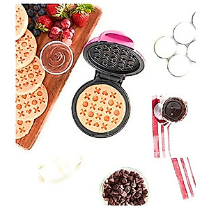 Love Mini Waffle Maker in Magenta