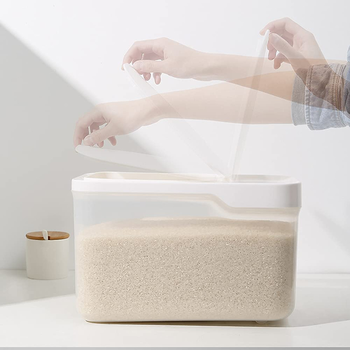 EMVANV Rice Container Storage 5KG Dog Food Storage Container, Large Capacity Food Dispenser Holder Cereal Grain Organizer Box for Dry Food Flour Cereal Rice Storage Bucket with Measuring Cup