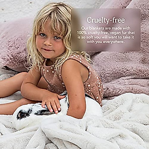 UnHide Cuddle Puddle - Faux Fur Blanket - Oversized, Lightweight, Extra Soft Blanket - Machine Washable - Add a Layer of Softness to Any Bed or Couch - 100” x 100” - Silver Fox