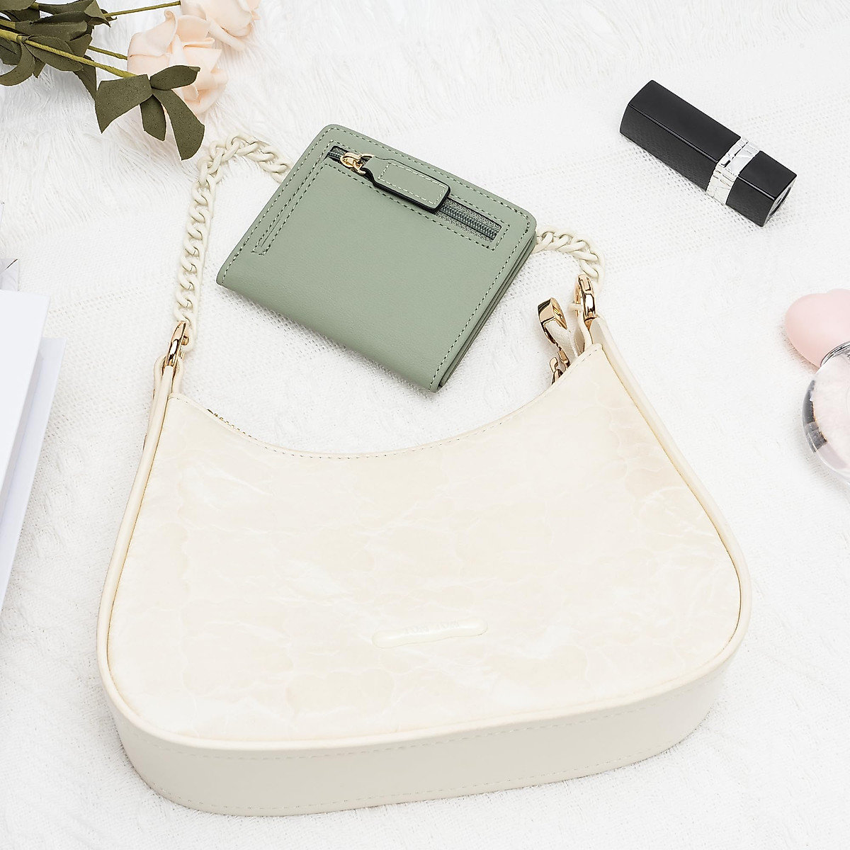 Gostwo Small Wallet for Women, Bifold Card Holder Rfid Wallet Women Genuine Leather with ID Window(CypressGreen)