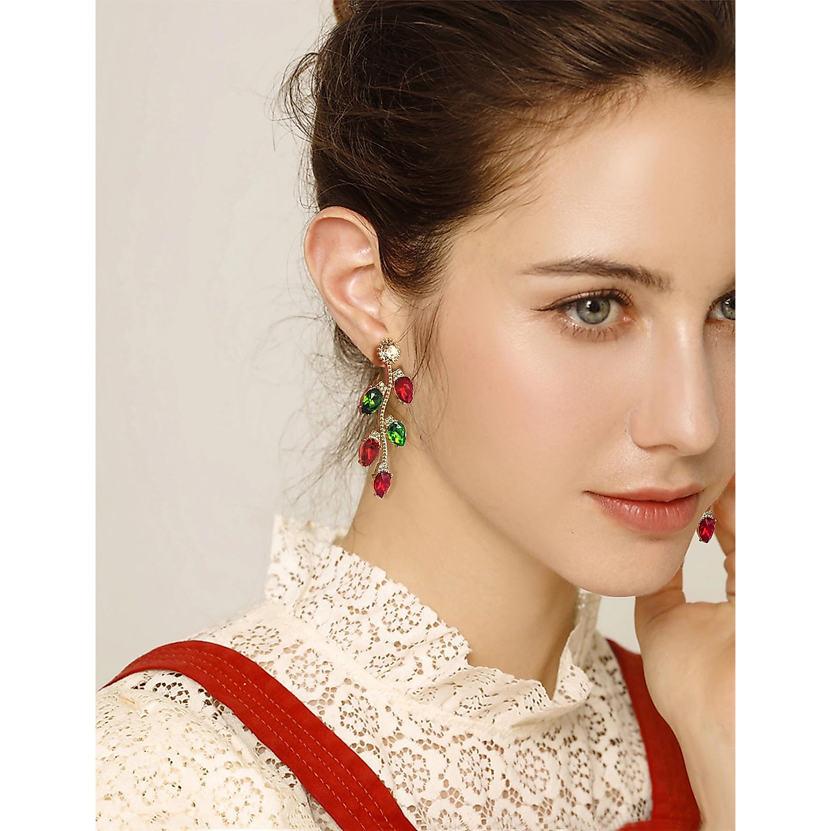 WOWORAMA Christmas Light Earrings for Women Red Green Crystal Bulb Earrings Statement Christmas Holiday Earrings Jewelry - Red Green Lights Xmas Earrings