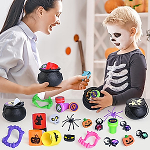 Letapapa 256 PCS Halloween Party Favors for Kids, 32 Pack Prefilled Small Plastic Witch Cauldron With Assorted Halloween Toy In Bulk, Miniatures for Kids Trick or Treat, Halloween Classroom Rewards
