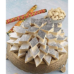 GLC Gold Leaf Silver Leaf, 99.9% Pure Silver Leaf Varakh Foils 50pcs 7 x 5 inch for Sweets Deco,Cake Baking,Chocolate,Supari,Serums,Ayurvedic Medicine,Decoration,Beauty Face Kits,Painting Art Crafts_