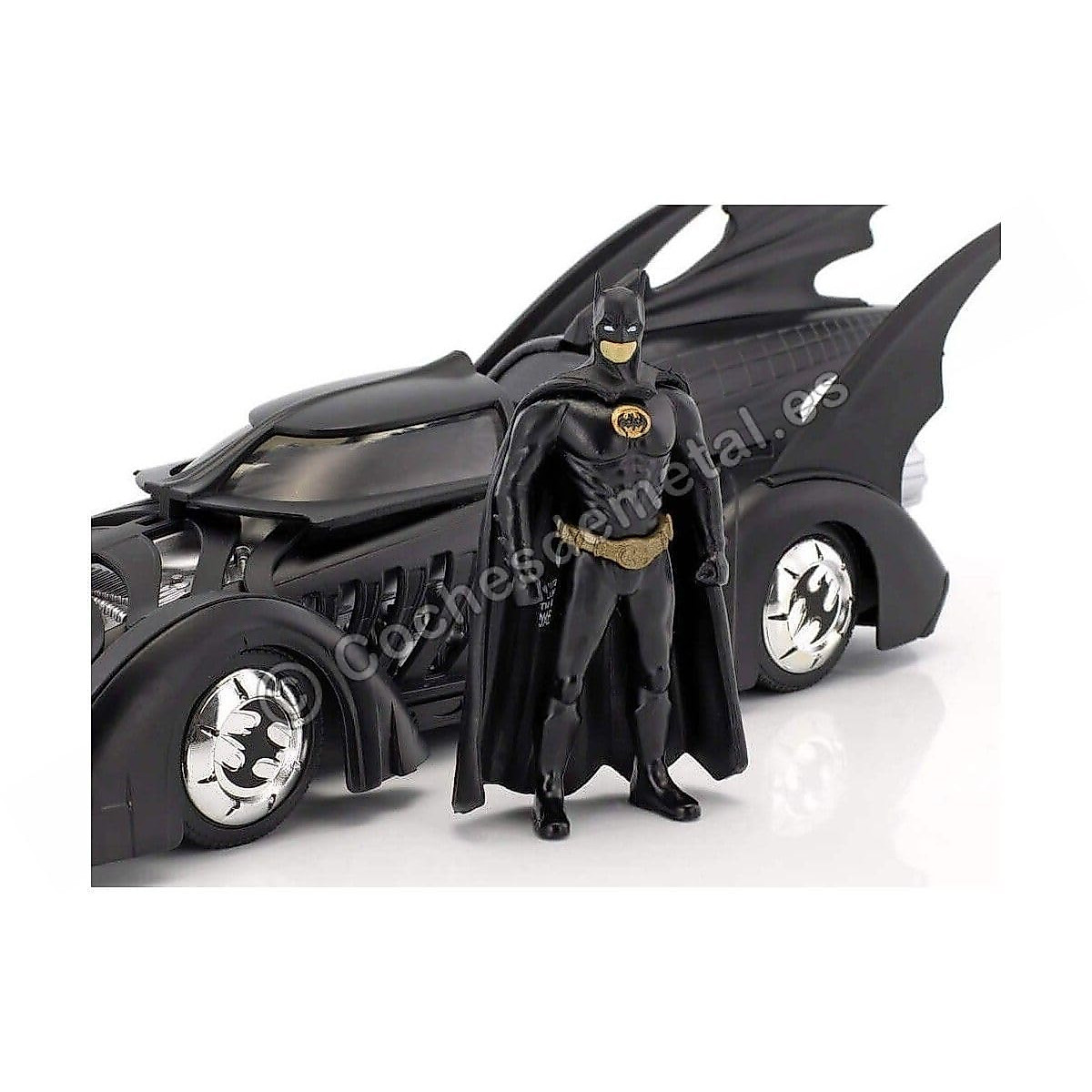Jada Toys DC Comics Batman Forever Batmobile & Batman Figure 1:24 Die - Cast Vehicle with Figure Matte Black